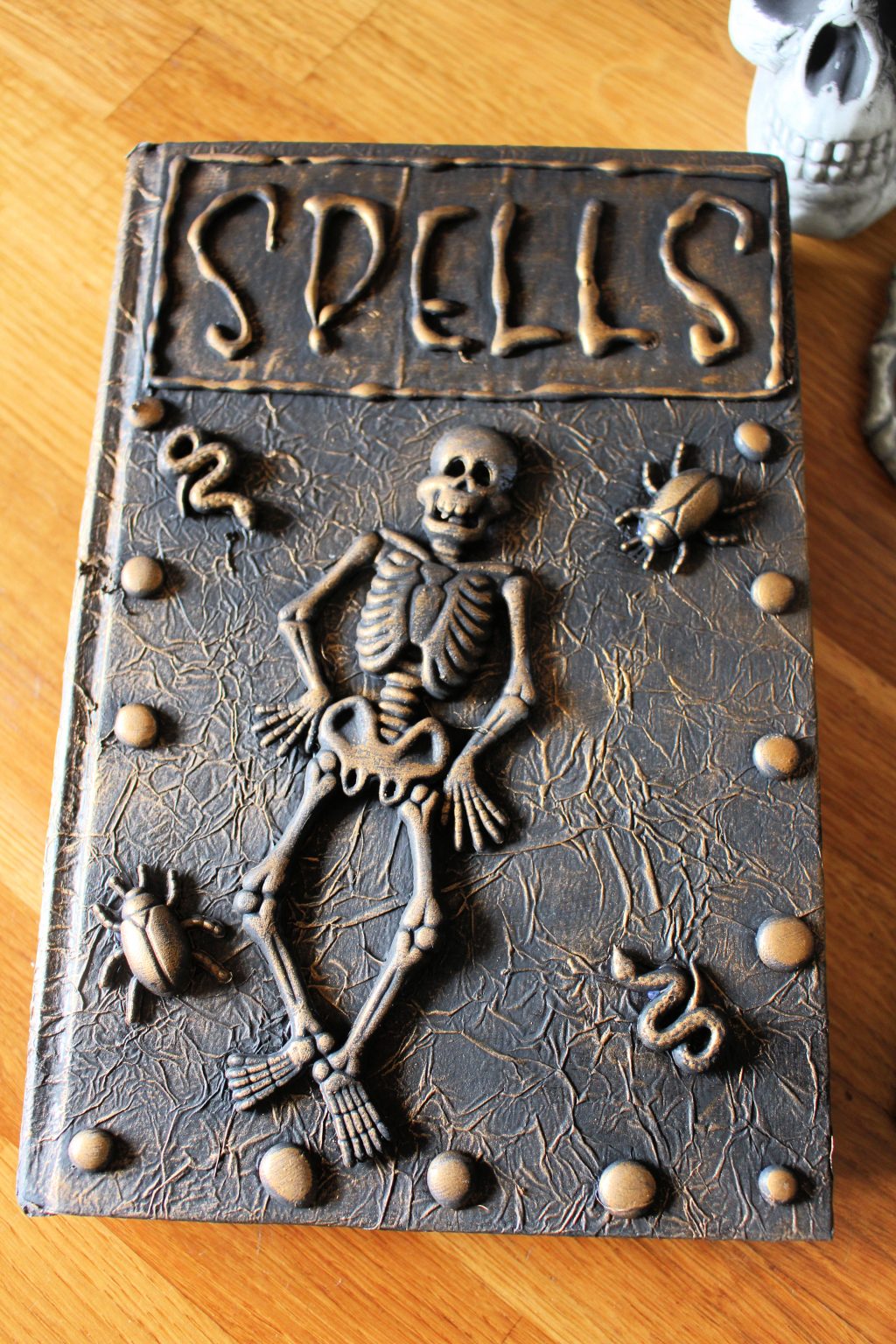 Simple budget DIY Halloween spell book! - Once a Duckling