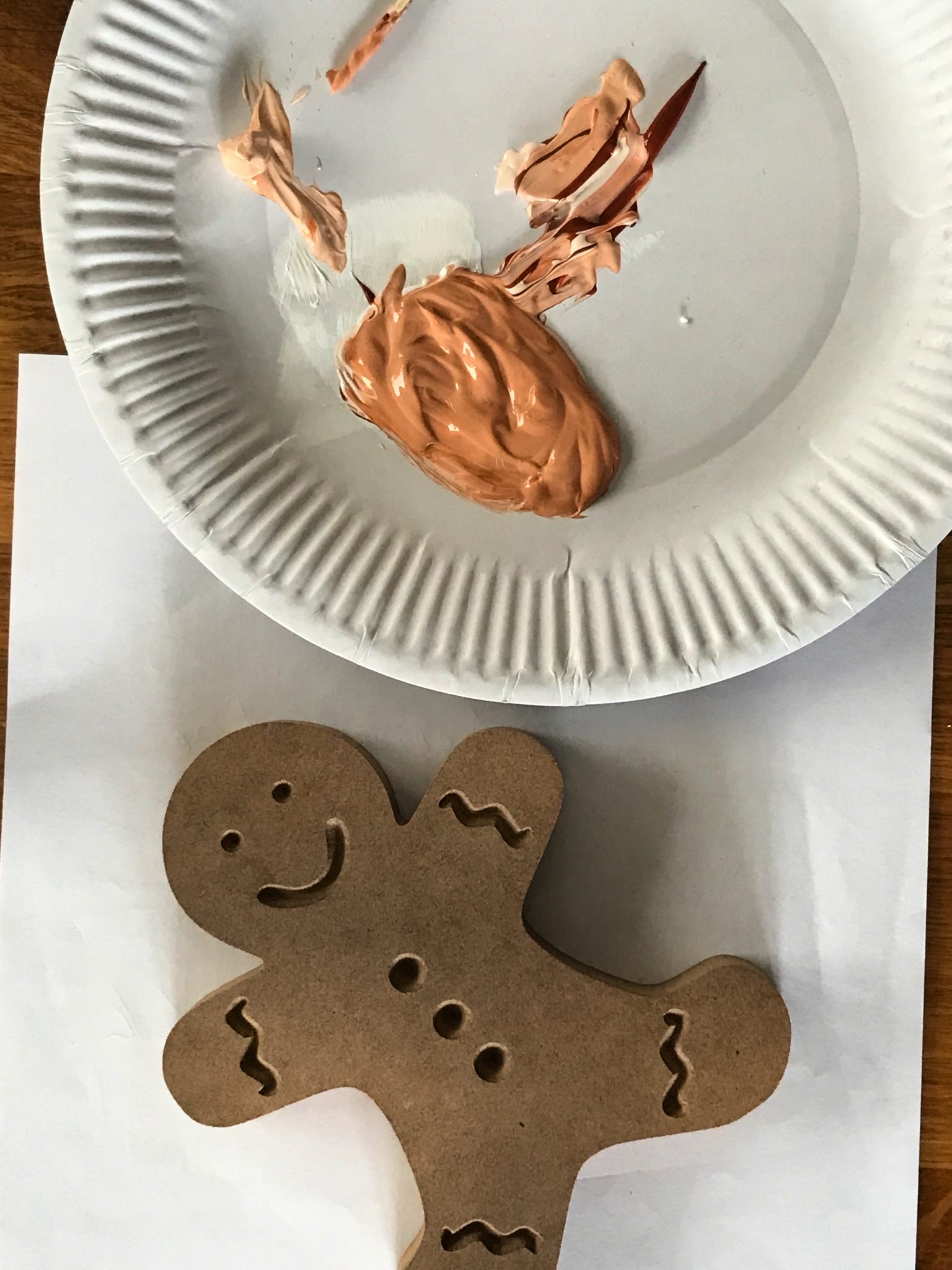 Christmas gingerbread hot cocoa station - Once a Duckling